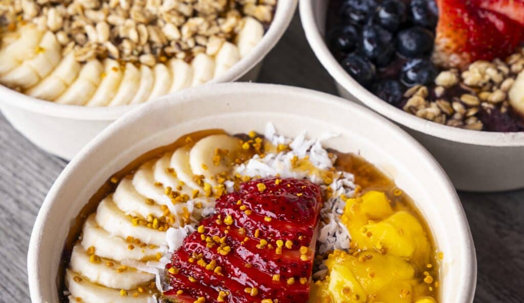 Investing in an Acai Bowl Franchise: 9 Things to Look For